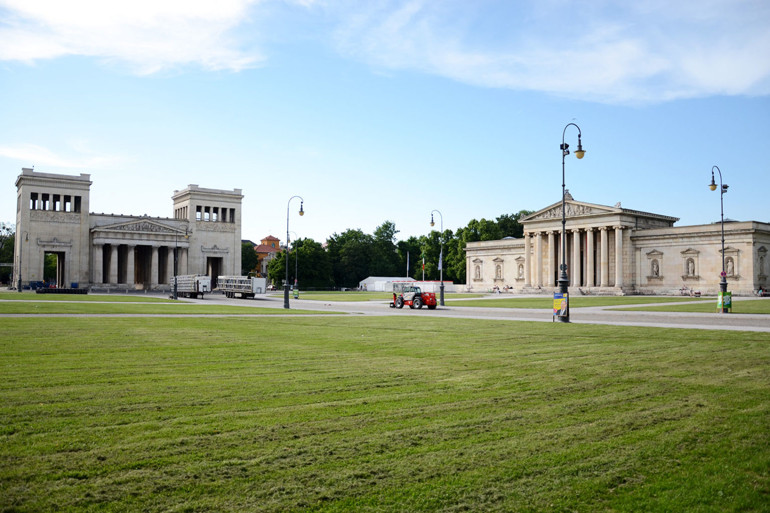 Königsplatz, la plaza que apunta hacia Atenas - Muniqueando